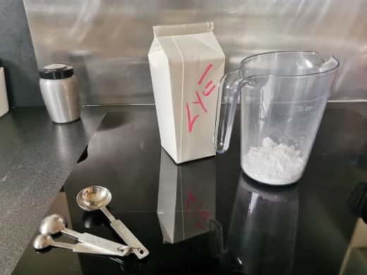 Containers For Measuring & Mixing Lye: Helpful Tips To Avoid Issues ...